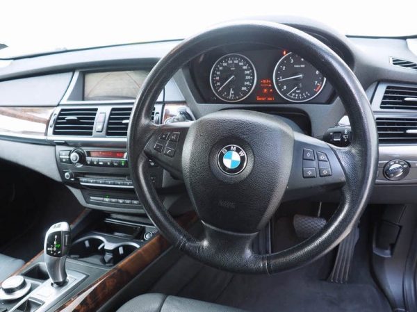 X5 - Deken Motors